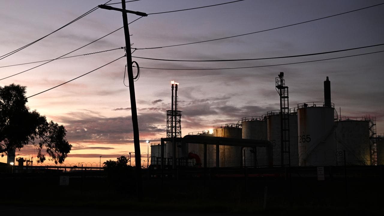Clean energy COP hits fossil fuel phase-out demands