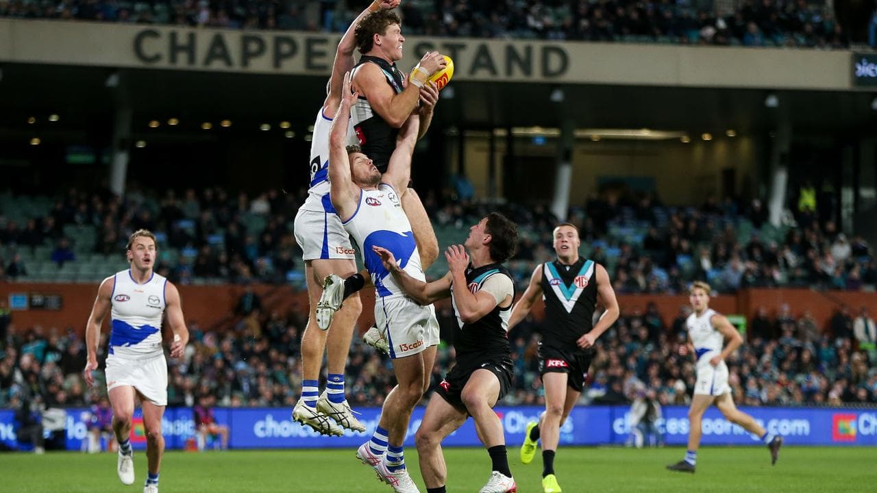 Fast-finishing Port Adelaide down Kangaroos