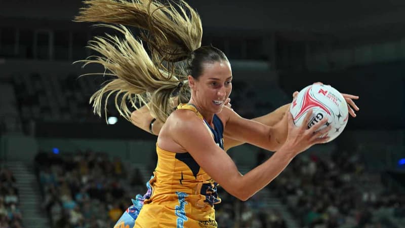 Lightning crush Firebirds in Queensland netball derby
