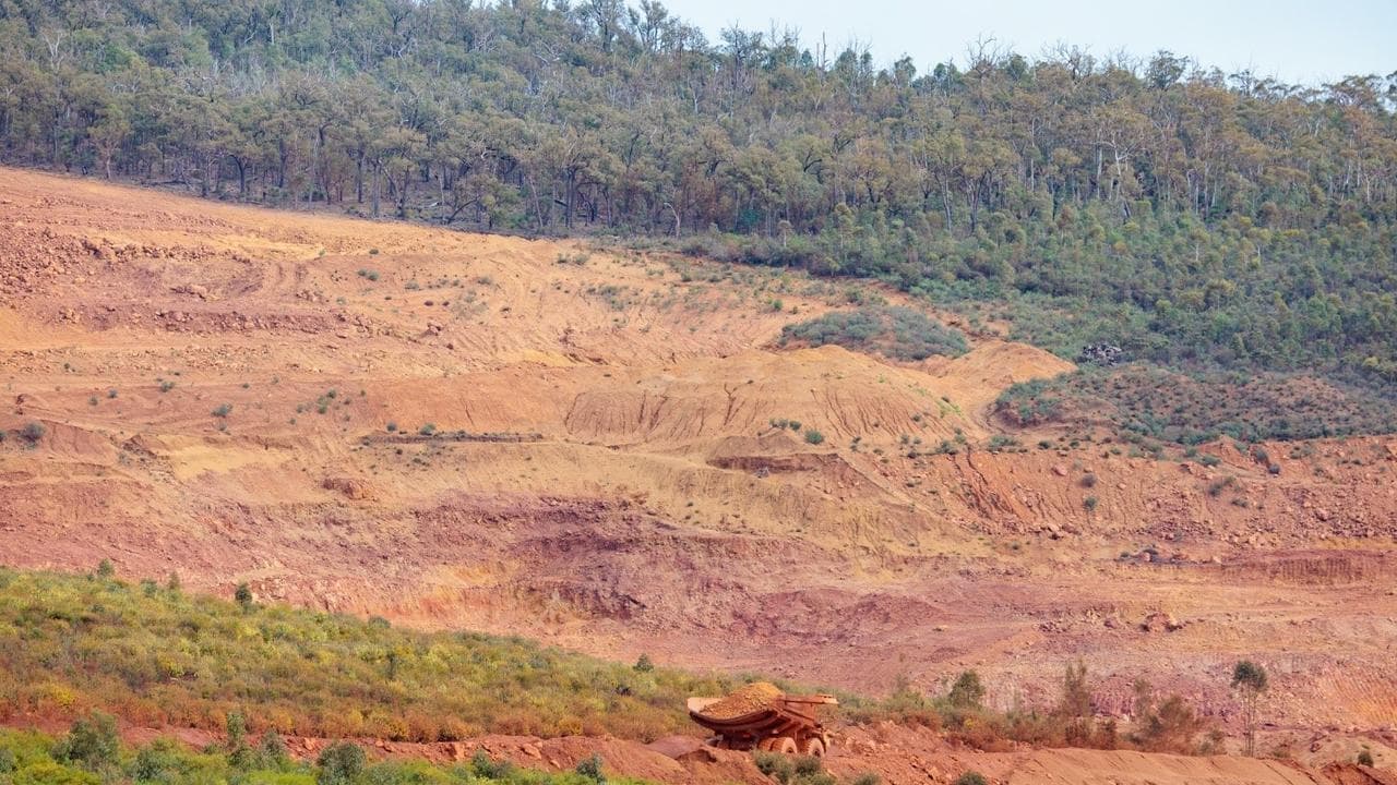 Latest news: Land – AAP News