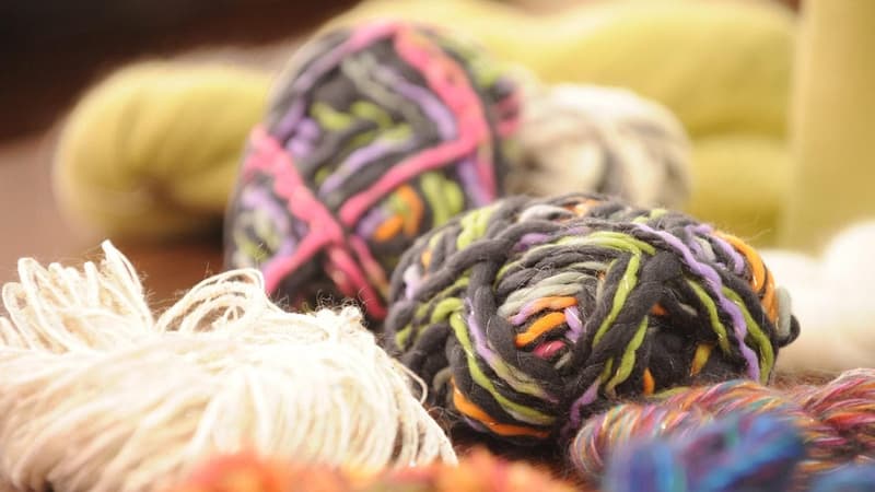 Craft retailer Lincraft puts final stitch in shopfronts
